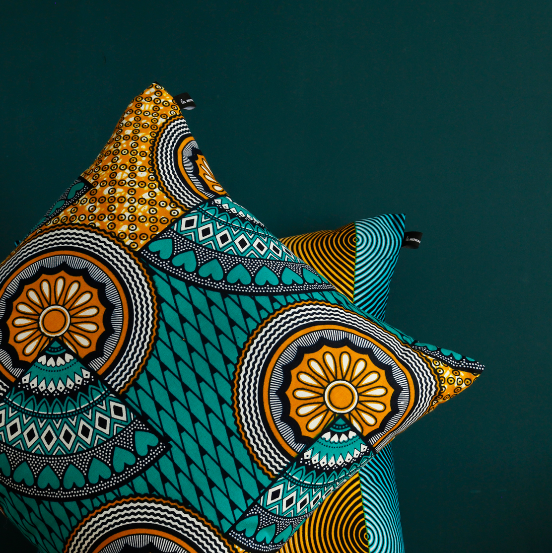 Coussin Jaune Moutarde Et Bleu Canard